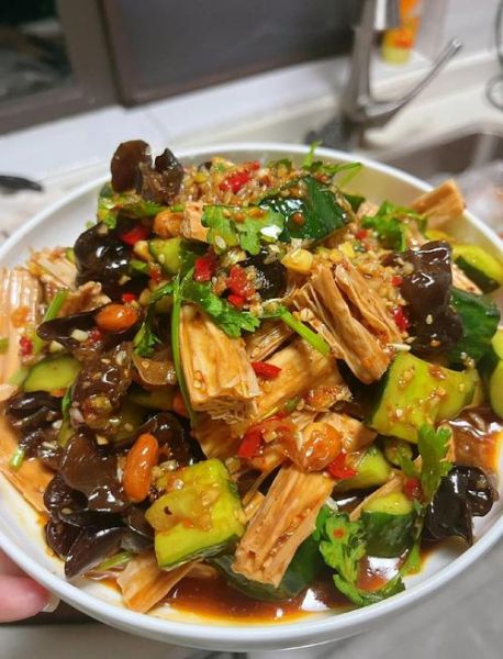 家常凉菜怎么做_30道经典开胃菜做法大全-第1张图片-山城妙识