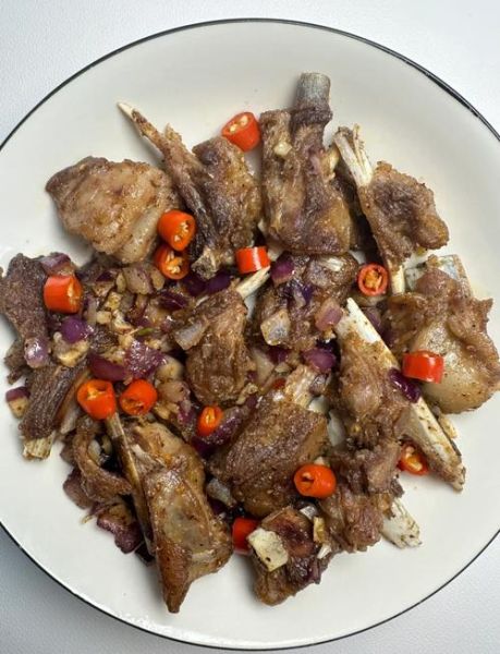 羊排怎么做好吃又简单_西餐做法-第1张图片-山城妙识 羊排怎么做好吃又简单_西餐做法-第1张图片-山城妙识