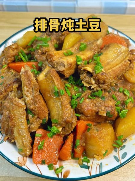 土豆炖排骨怎么做才软烂_土豆炖排骨需要炖多久-第2张图片-山城妙识 土豆炖排骨怎么做才软烂_土豆炖排骨需要炖多久-第2张图片-山城妙识
