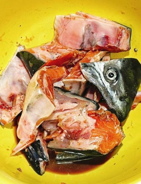 三文鱼汤怎么做好吃_三文鱼汤的做法大全家常-第3张图片-山城妙识