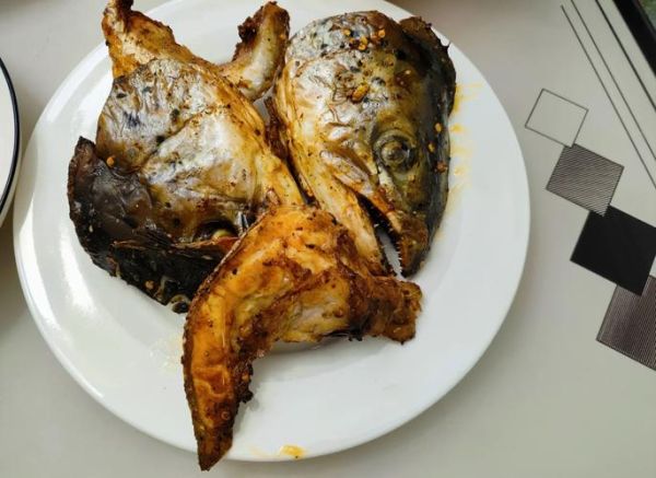 烤三文鱼头怎么做_烤三文鱼头需要多长时间-第1张图片-山城妙识