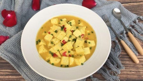 蟹黄豆腐怎么做_蟹黄豆腐的做法视频-第3张图片-山城妙识