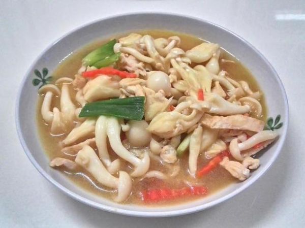 秀珍菇鸡蛋汤怎么做好吃_秀珍菇鸡蛋汤的营养价值-第3张图片-山城妙识