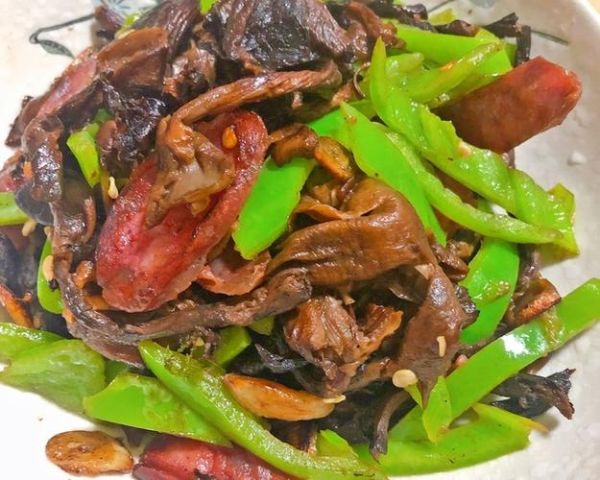榛蘑炒肉怎么做_榛蘑炒肉用焯水吗-第3张图片-山城妙识