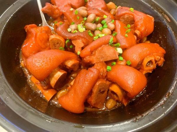 猪蹄炖什么好吃_最香搭配推荐-第2张图片-山城妙识