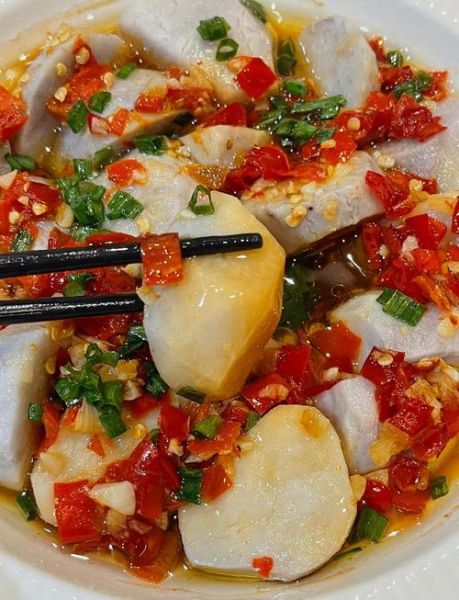 剁椒小芋头怎么做_剁椒小芋头热量高吗-第1张图片-山城妙识