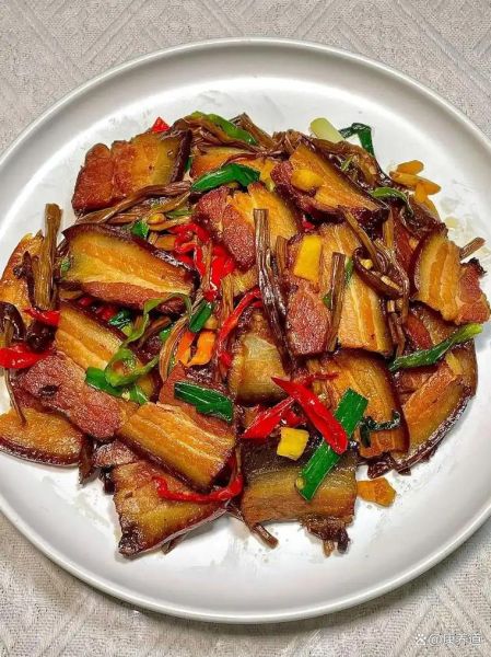 熏肉怎么烧才好吃_熏肉用什么调料最香-第2张图片-山城妙识 熏肉怎么烧才好吃_熏肉用什么调料最香-第2张图片-山城妙识