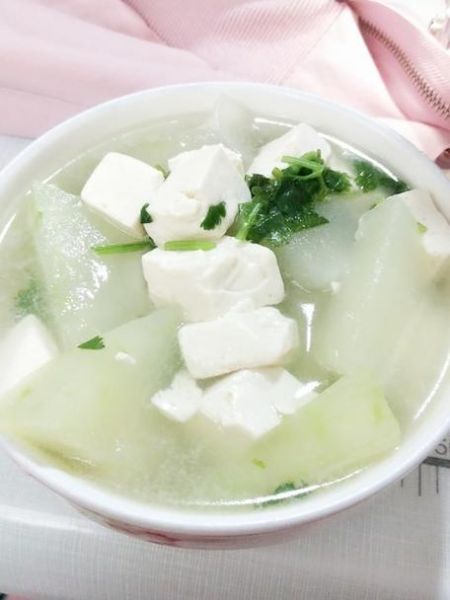 冬瓜豆腐汤的做法_冬瓜豆腐汤减肥吗-第1张图片-山城妙识