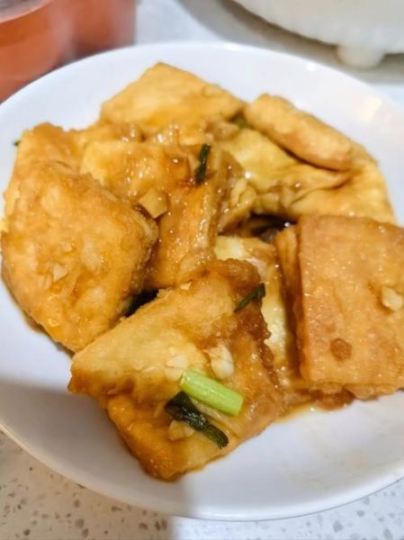 单炒豆腐怎么做好吃_家常豆腐炒法秘诀-第3张图片-山城妙识