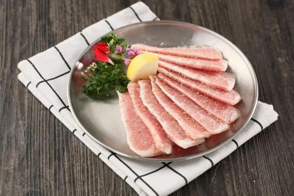 猪颈肉又叫什么肉_猪颈肉为什么叫松板肉-第1张图片-山城妙识