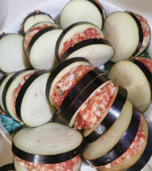 茄盒的面糊怎么调_茄盒面糊用什么面粉-第1张图片-山城妙识 茄盒的面糊怎么调_茄盒面糊用什么面粉-第1张图片-山城妙识