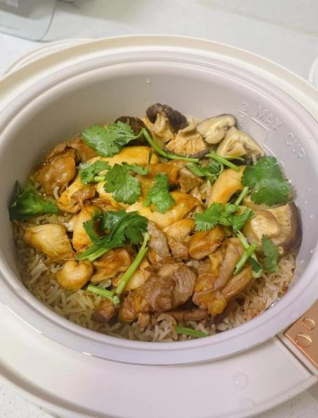 电饭锅鸡腿焖饭怎么做_电饭锅鸡腿焖饭要多久-第1张图片-山城妙识
