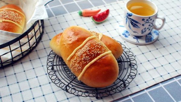 鸡尾包是什么_怎么做正宗港式鸡尾包-第2张图片-山城妙识 鸡尾包是什么_怎么做正宗港式鸡尾包-第2张图片-山城妙识