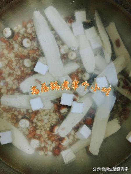 薏米红豆粥怎么煮_薏米红豆粥的做法大全-第2张图片-山城妙识