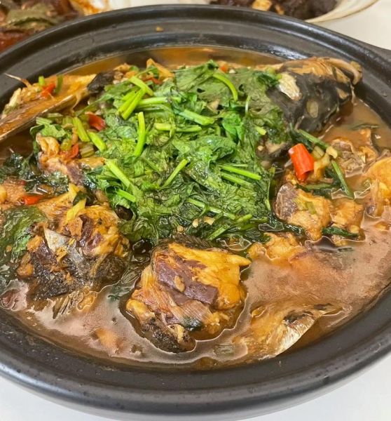 红烧鱼头怎么做好吃_红烧鱼头做法视频-第1张图片-山城妙识 红烧鱼头怎么做好吃_红烧鱼头做法视频-第1张图片-山城妙识