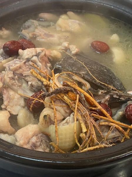 药膳甲鱼汤的做法大全_如何炖出营养不腥-第2张图片-山城妙识 药膳甲鱼汤的做法大全_如何炖出营养不腥-第2张图片-山城妙识