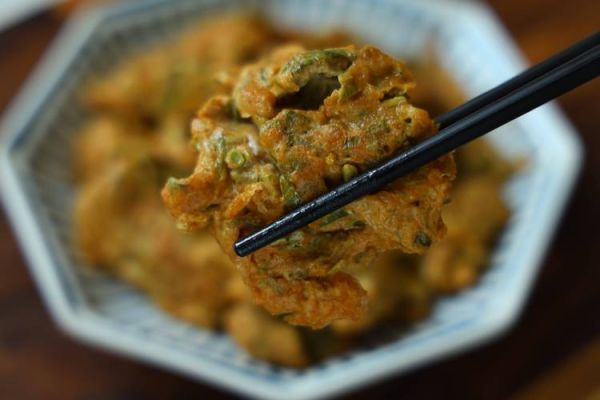 香椿豆芽炒鸡蛋不能和什么一起吃_哪些人不能吃-第2张图片-山城妙识