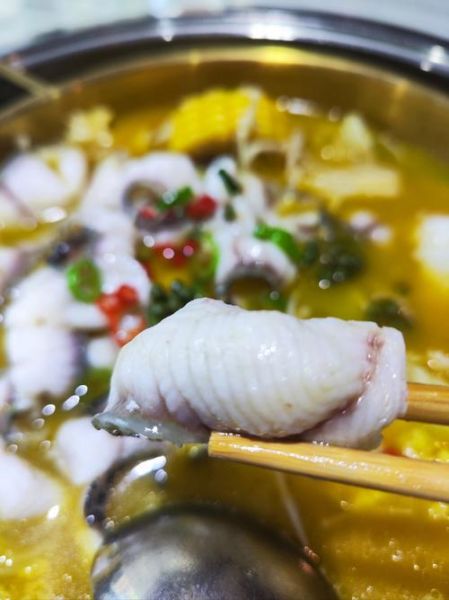 麻辣酸菜鱼火锅怎么做_酸菜鱼火锅底料怎么选-第2张图片-山城妙识 麻辣酸菜鱼火锅怎么做_酸菜鱼火锅底料怎么选-第2张图片-山城妙识