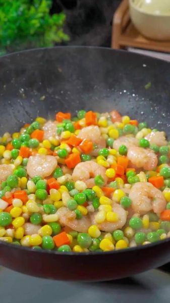 青豆虾仁玉米怎么做_青豆虾仁玉米的做法窍门-第1张图片-山城妙识