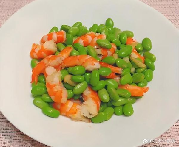 毛豆炒虾仁怎么做_毛豆炒虾仁的家常做法-第1张图片-山城妙识