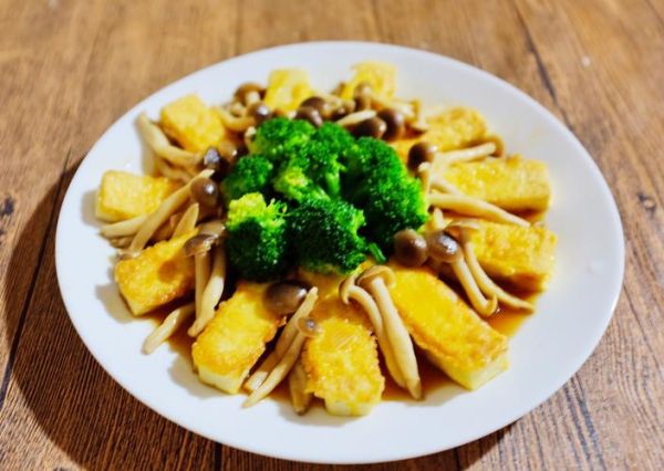 蟹味菇豆腐汤怎么做_蟹味菇豆腐汤的营养价值-第3张图片-山城妙识 蟹味菇豆腐汤怎么做_蟹味菇豆腐汤的营养价值-第3张图片-山城妙识