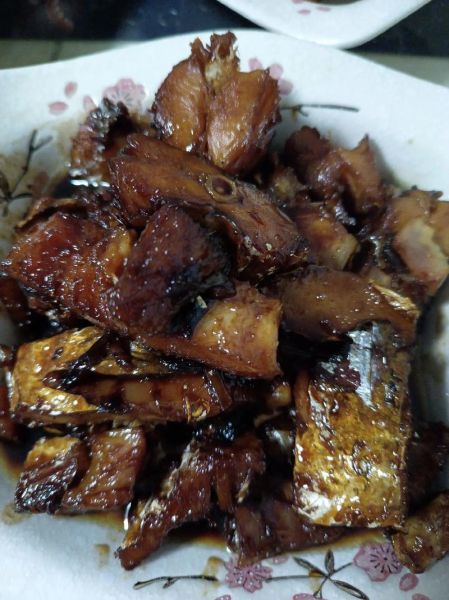 炸鱼前怎么腌鱼入味_腌鱼多久才够味-第1张图片-山城妙识