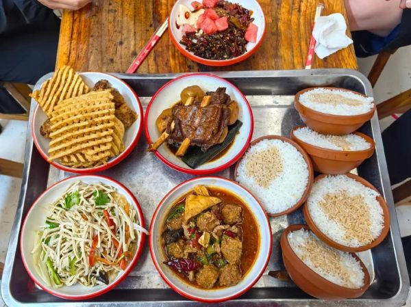 甏肉干饭怎么做_甏肉干饭最正宗做法-第3张图片-山城妙识