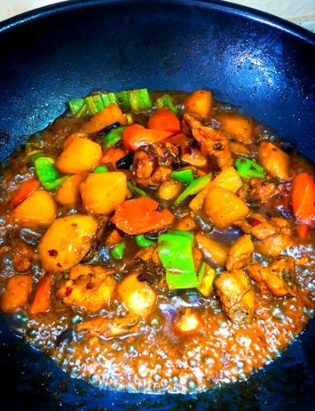 土豆粉皮炖鸡怎么做_家常做法步骤详解-第1张图片-山城妙识 土豆粉皮炖鸡怎么做_家常做法步骤详解-第1张图片-山城妙识