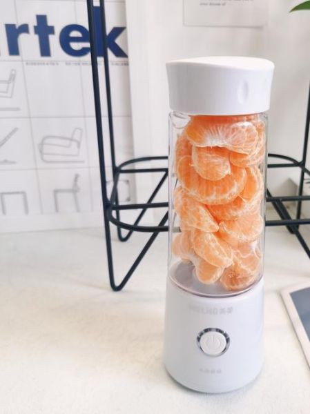 小型榨汁机可以做什么美食_怎么用小型榨汁机做辅食-第2张图片-山城妙识