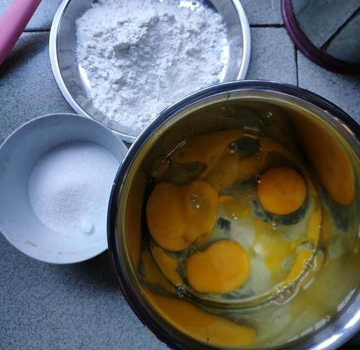 烤箱蛋糕怎么做_家庭版烤箱蛋糕做法-第3张图片-山城妙识 烤箱蛋糕怎么做_家庭版烤箱蛋糕做法-第3张图片-山城妙识