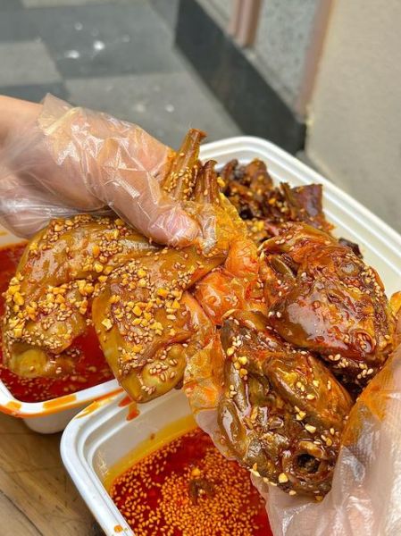 到成都学麻辣兔头多少钱_成都麻辣兔头培训费用明细-第2张图片-山城妙识