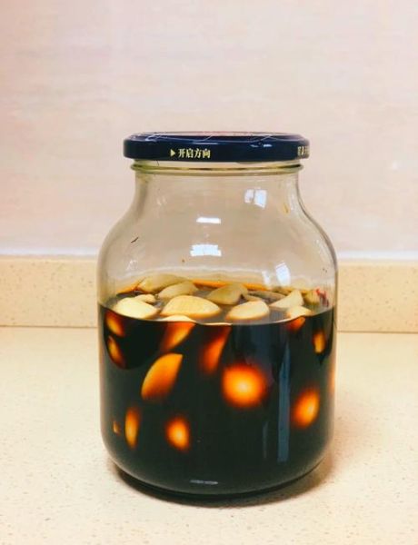 腊八蒜可以用陈醋泡吗_陈醋泡腊八蒜的正确方法-第1张图片-山城妙识 腊八蒜可以用陈醋泡吗_陈醋泡腊八蒜的正确方法-第1张图片-山城妙识