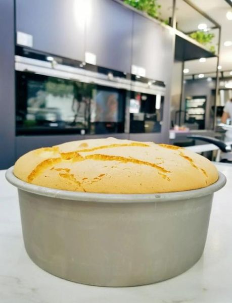 8寸戚风蛋糕150度烤多久_温度时间怎么调-第2张图片-山城妙识 8寸戚风蛋糕150度烤多久_温度时间怎么调-第2张图片-山城妙识