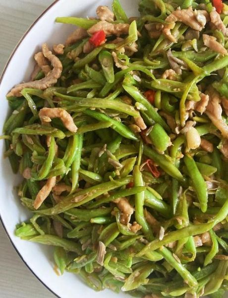 家常豆角炒肉怎么做_豆角炒肉先炒肉还是先炒豆角-第1张图片-山城妙识