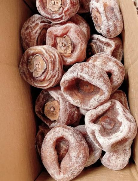 干柿饼可以做什么甜品_干柿饼怎么吃最好吃-第1张图片-山城妙识 干柿饼可以做什么甜品_干柿饼怎么吃最好吃-第1张图片-山城妙识