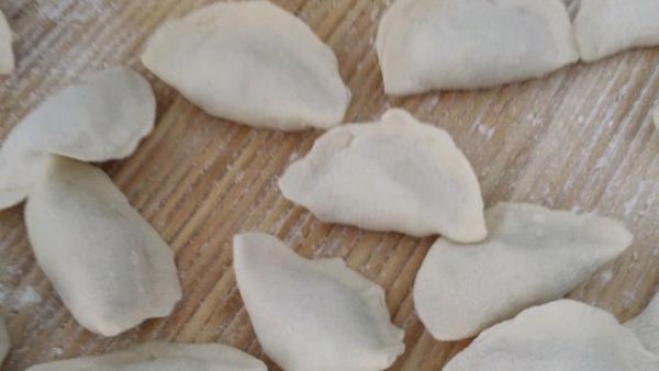 鲅鱼饺子馅怎么调不腥_鲅鱼饺子馅的做法窍门-第1张图片-山城妙识