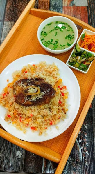 羊肉抓饭怎么做_羊肉抓饭正宗做法-第2张图片-山城妙识