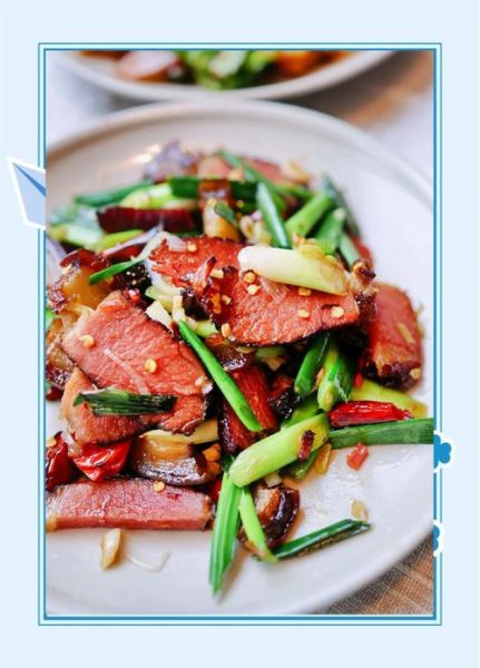 蒜苗香干炒肉怎么炒好吃_香干炒肉要不要焯水-第3张图片-山城妙识