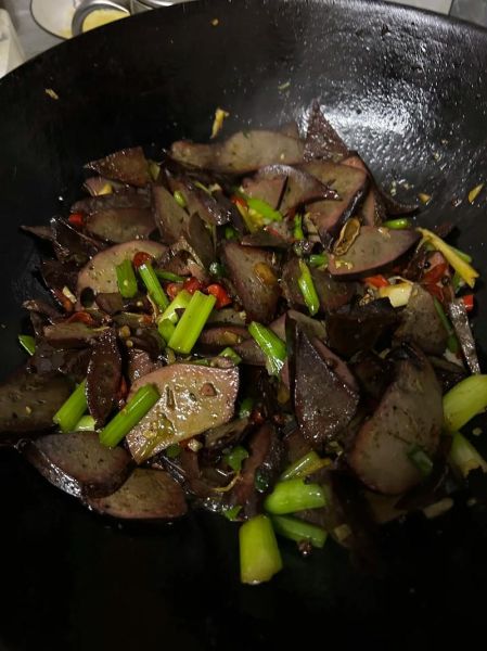 腊猪肝怎么做好吃_腊猪肝的做法大全-第2张图片-山城妙识