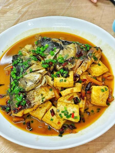 鱼头怎么做好吃_最简单的鱼头做法-第2张图片-山城妙识