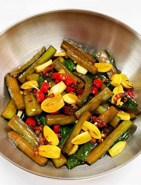 家常腌黄瓜怎么做_腌黄瓜怎么又脆又入味-第3张图片-山城妙识 家常腌黄瓜怎么做_腌黄瓜怎么又脆又入味-第3张图片-山城妙识