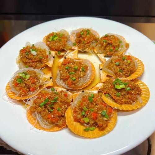 粉丝蒜蓉蒸扇贝怎么做_蒸几分钟口感最佳-第2张图片-山城妙识 粉丝蒜蓉蒸扇贝怎么做_蒸几分钟口感最佳-第2张图片-山城妙识