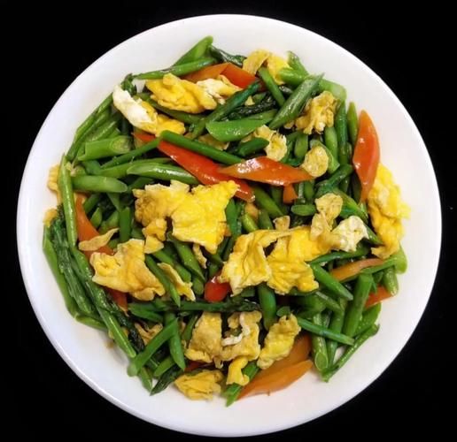 芦笋炒鸡蛋怎么炒才嫩_芦笋炒鸡蛋要不要焯水-第2张图片-山城妙识 芦笋炒鸡蛋怎么炒才嫩_芦笋炒鸡蛋要不要焯水-第2张图片-山城妙识