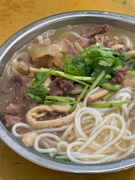 牛杂汤粉汤底怎么做_正宗配料有哪些-第1张图片-山城妙识