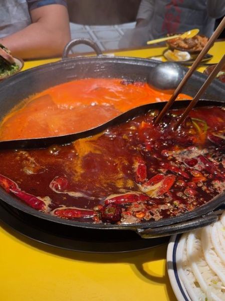 重庆火锅哪家最正宗_重庆火锅为什么那么辣-第3张图片-山城妙识