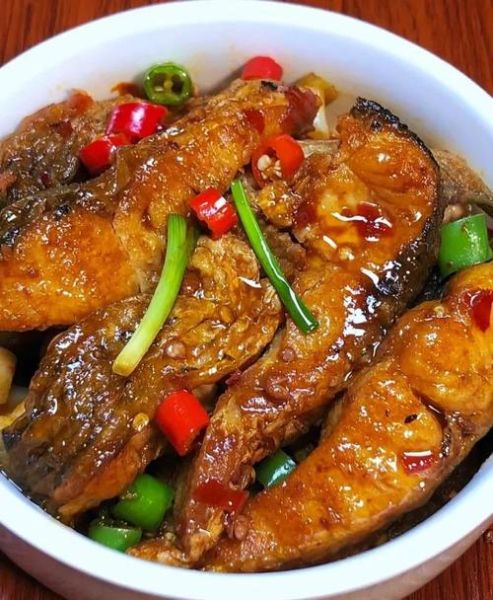 红烧草鱼块怎么做_草鱼块怎么烧才入味-第1张图片-山城妙识