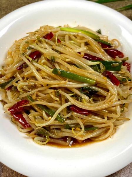 醋溜豆芽怎么炒才脆_正宗做法用什么醋-第1张图片-山城妙识 醋溜豆芽怎么炒才脆_正宗做法用什么醋-第1张图片-山城妙识