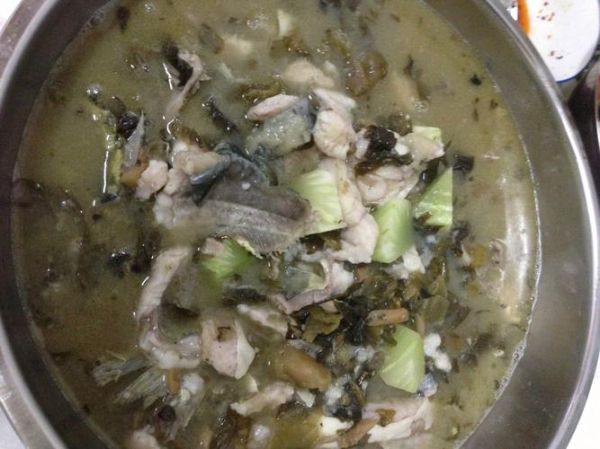 鲶鱼可以做酸菜鱼吗_酸菜鱼用什么鱼最好-第1张图片-山城妙识