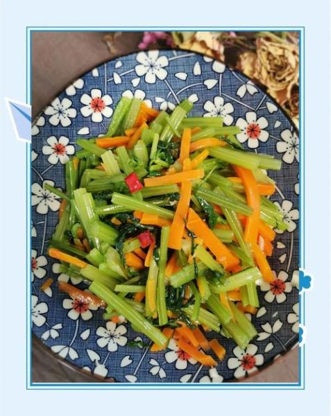 芹菜怎么处理_芹菜怎么焯水不变黄-第1张图片-山城妙识