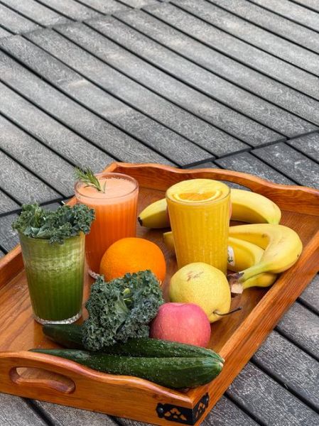 鲜榨果汁怎么保存不变色_鲜榨果汁能放多久-第1张图片-山城妙识